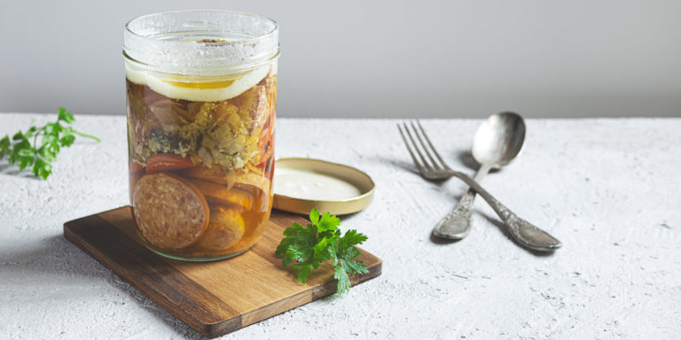 Fleisch einkochen: So kannst du Fleisch sicher einkochen